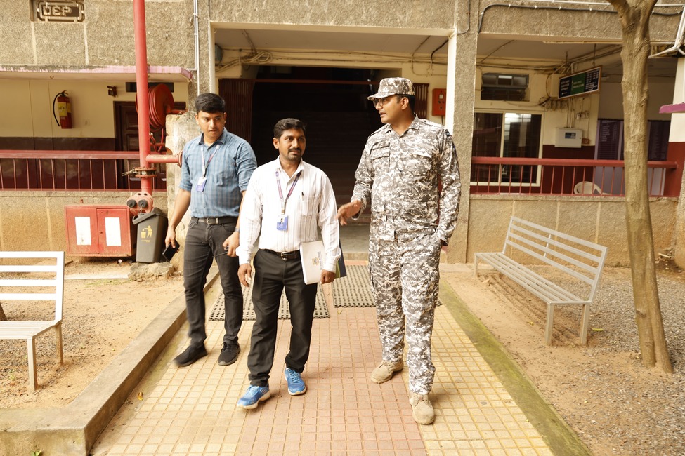 6A Air Sqn NCC Sergeant Raju visited to address the NCC Air Wing cadets ...